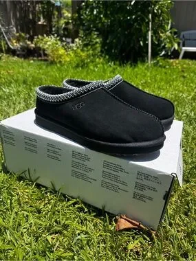 UGG | Shoes | Ugg Tasman Ii Genuine Shearlinglined Slipper Black M W115 ...